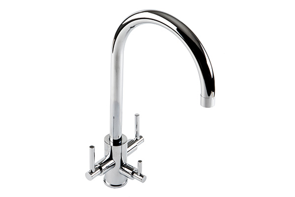 The Trio 3 way kitchen tap with inbuilt water filter system ...